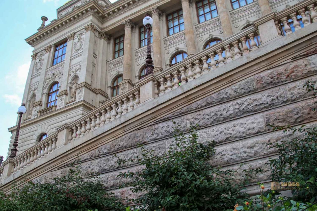 Im Nationalmuseum (Národní muzeum) in Prag