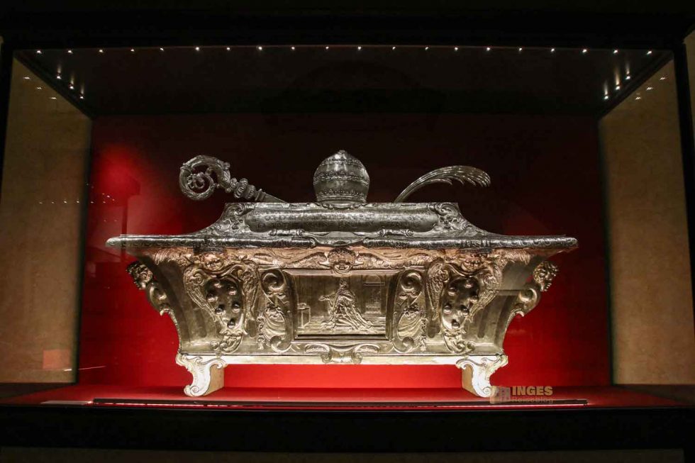 In der Krypta der Basilika San Lorenzo in Florenz